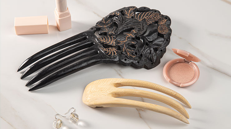 Simple Comb - Woodcarving Illustrated